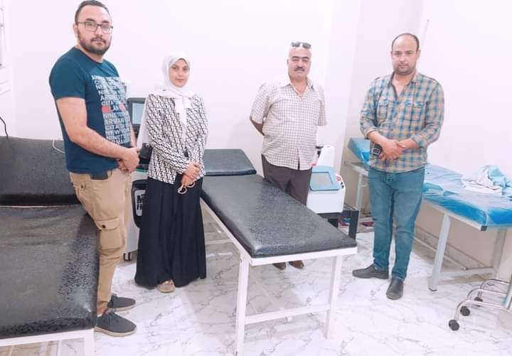 ضبط «فتاة انتحلت صفة إخصائية تجميل بعيادة غير مرخصة بسوهاج صور