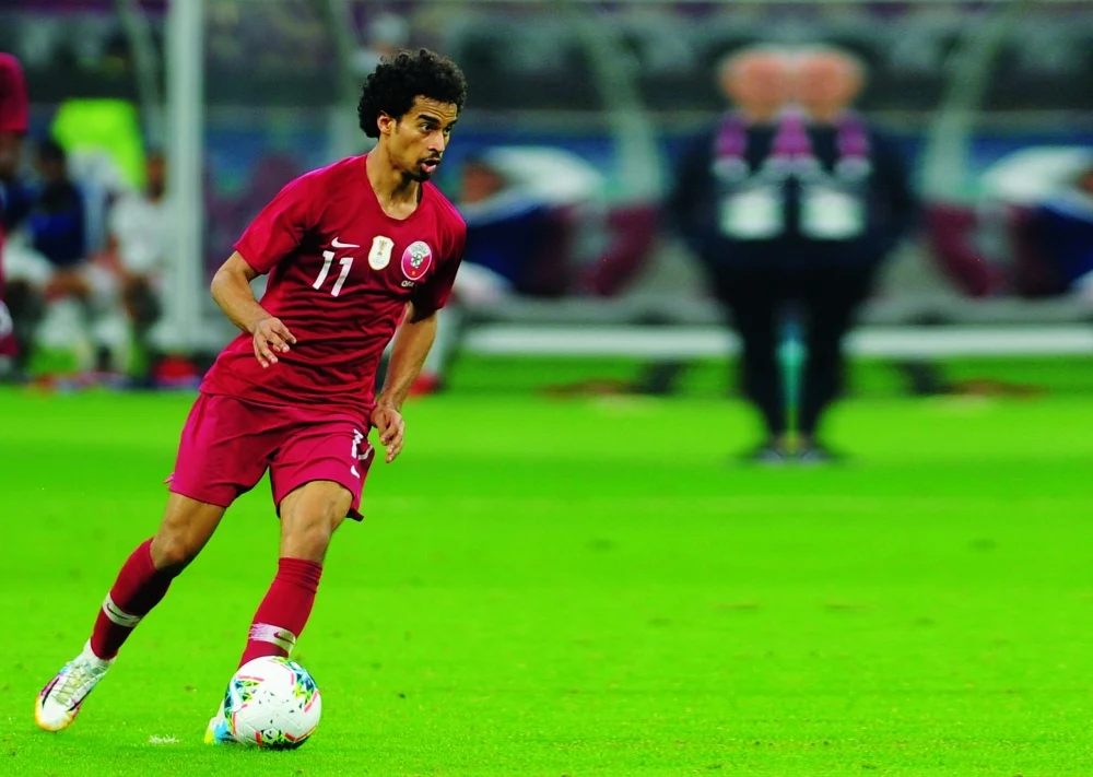 تشكيل قطر ضد إيران في نصف نهائي كأس آسيا أكرم عفيف يقود الهجوم قناة
